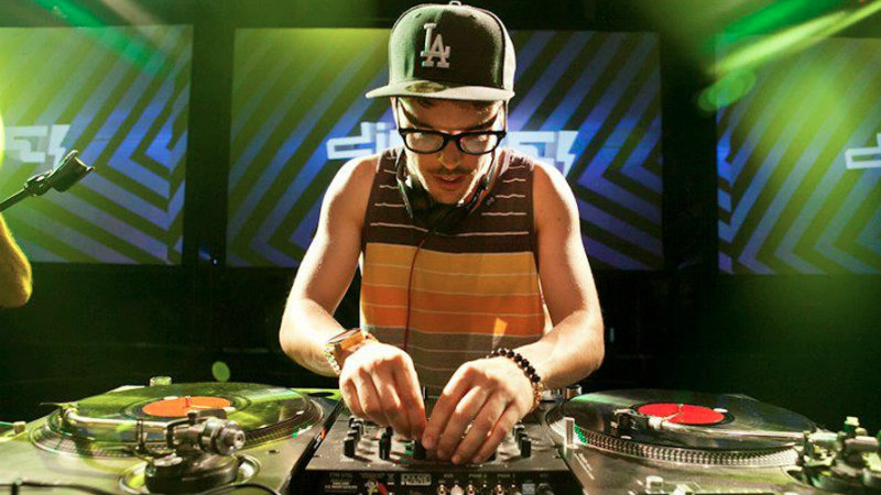 Ricci Rucker é uma das grandes influências de DJ Ride - Rimas e Batidas