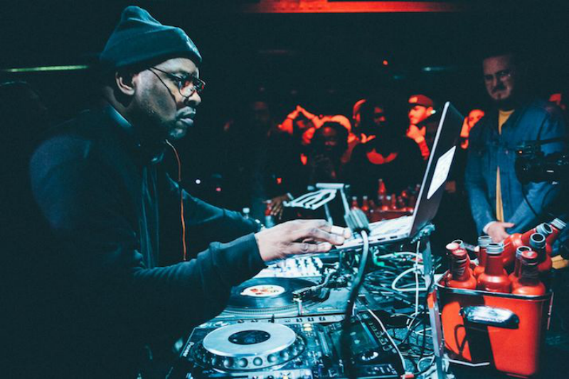 DJ Jazzy Jeff na primeira noite Parkbeat fora de portas - Rimas e Batidas