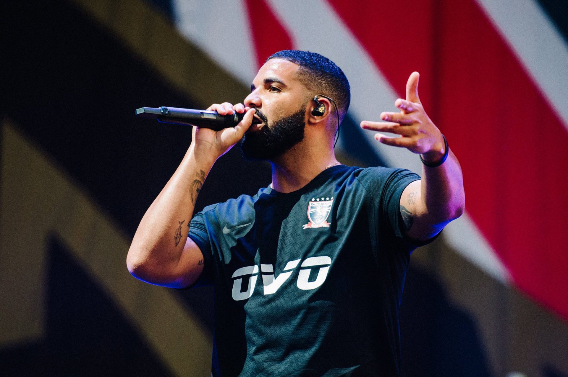 Scorpion de Drake obteve mais de mil milhões de streams na semana de ...