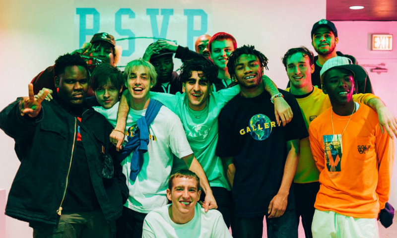 BROCKHAMPTON estreiam-se no primeiro lugar da Billboard 200 - Rimas e ...