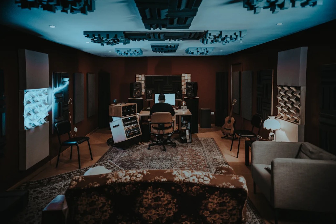 Sine Factory: 10 anos a contribuir para o rap português a partir de ...