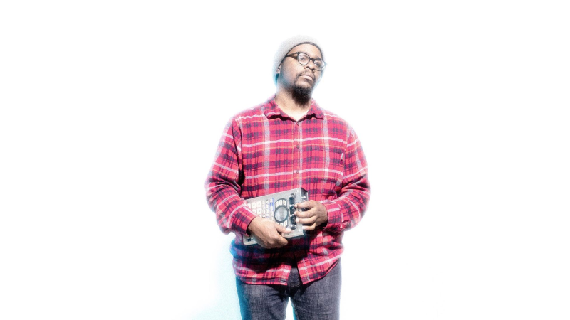 DJ Harrison: "Adoro sentir a energia humana que se cria no estúdio ...