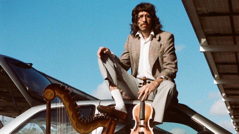 Tim Bernardes: “Uma música tem que ter algo de inexplicável, que tenha ...